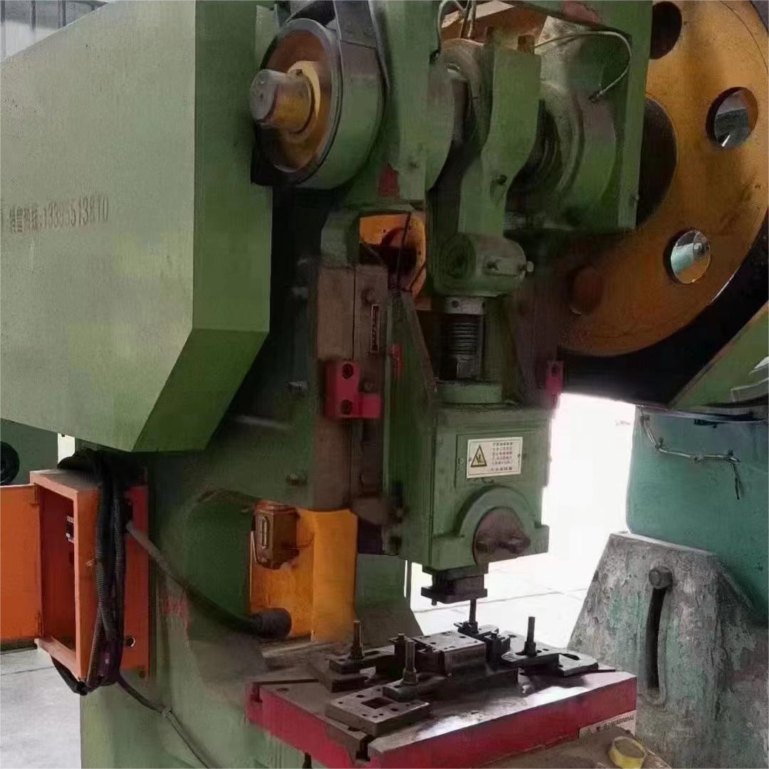 Used VIGERT 80ton Deep throat Punching Machine For Sale - VIGERT