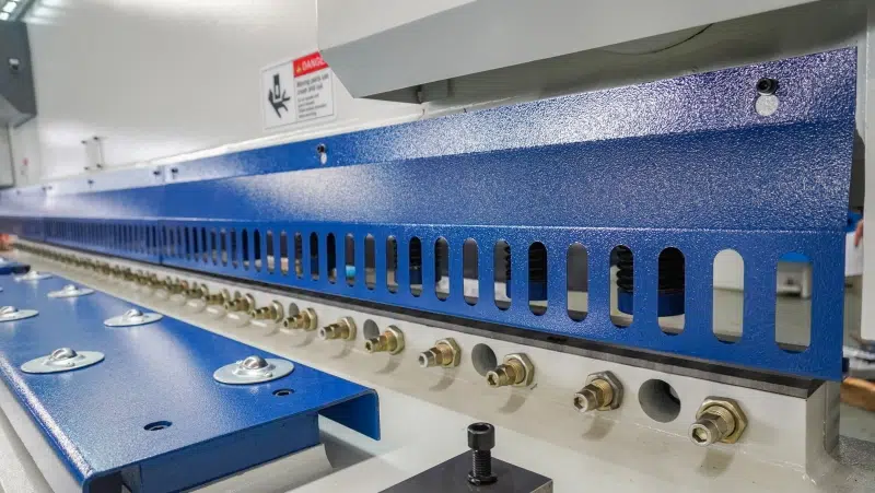 The Ultimate Guide to Explore the Pros and Cons of Guillotine Shears vs ...