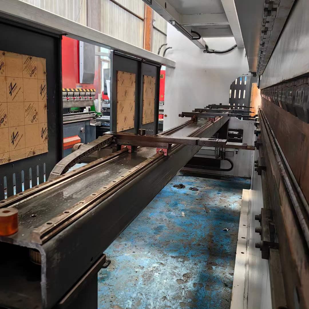 Used ACL Door Press Brake 160T6100 For Sale - VIGERT